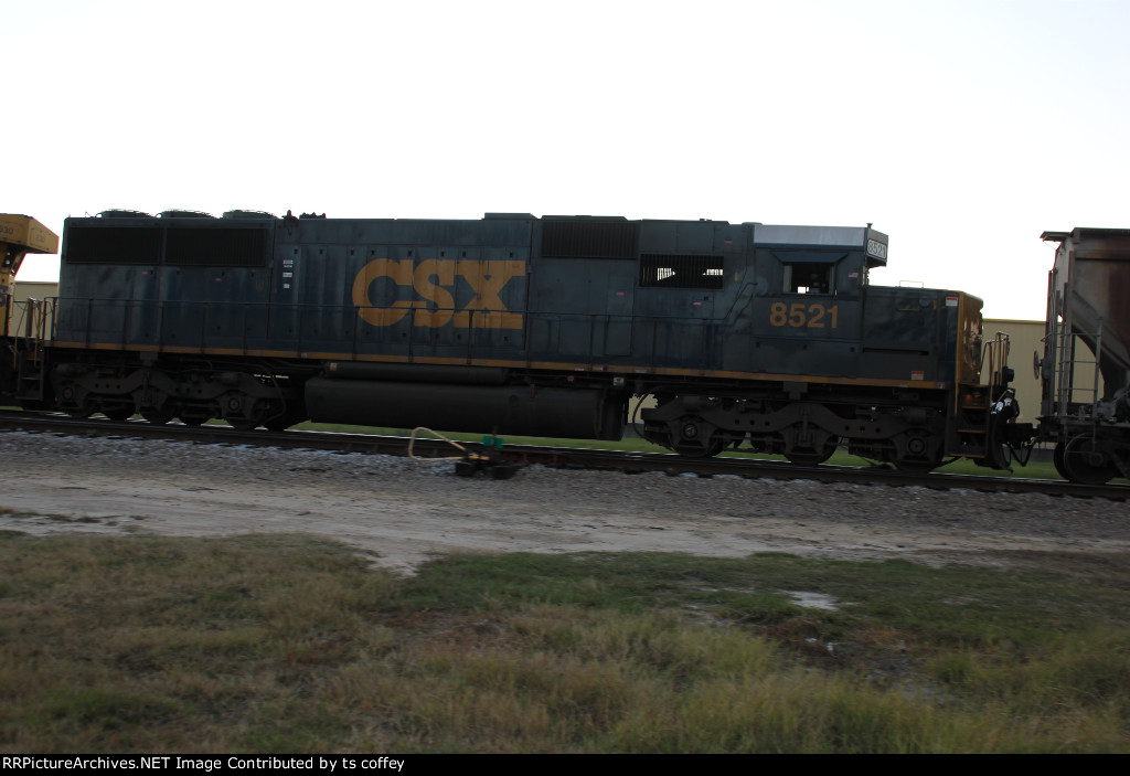 CSX 8521